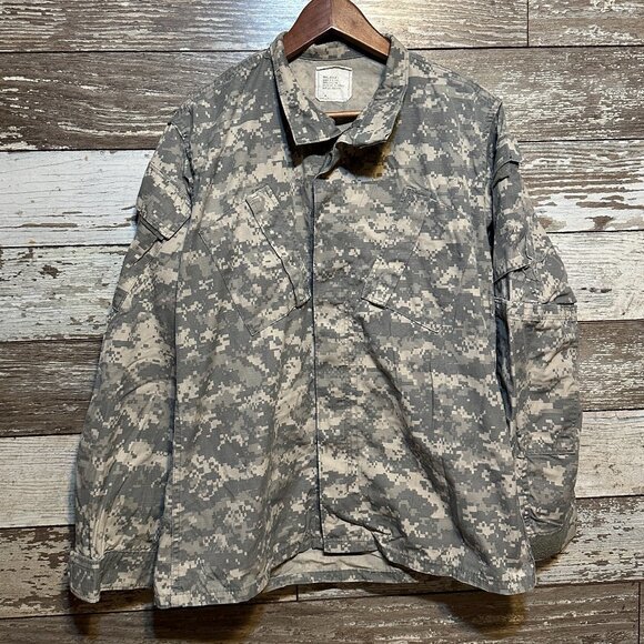 U.S. Army | Jackets & Coats | Us Military Desert Digital Camo Mens ...
